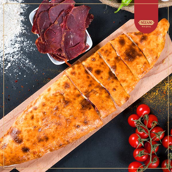 Pastırmalı Kaşarlı Pide - Nizam Pide & Sütlaç